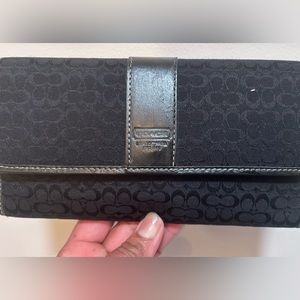 Coach | Bags | Vintage Coach Signature Black Canvas With Leather Trim ...